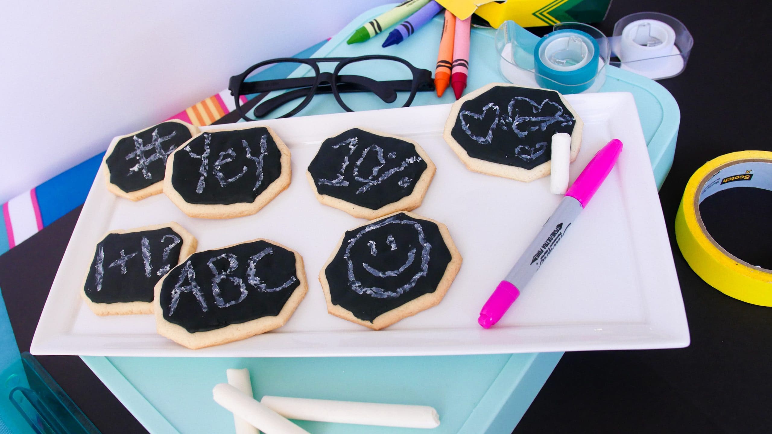 Edible Chalkboard Cookies for School Lunch - La Cooquette